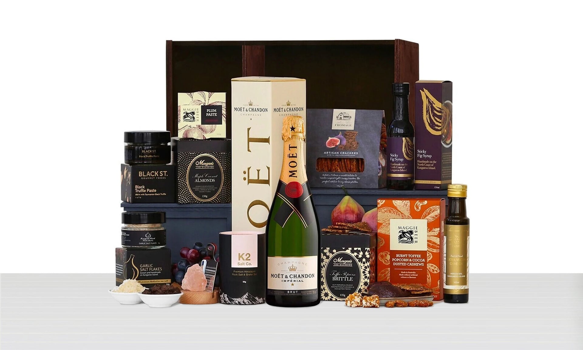 Foodies with Moët Hamper⼁The Hamper Emporium